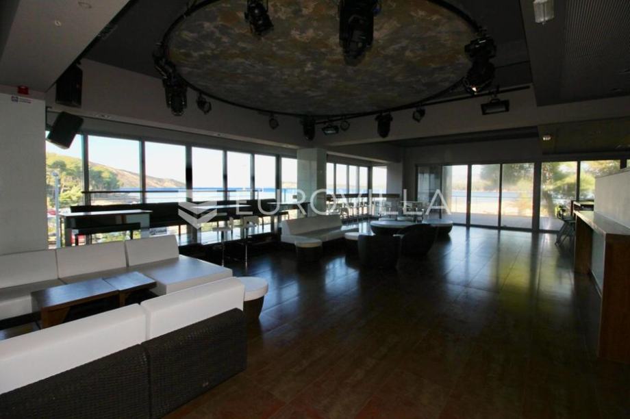 Hvar, Stari Grad, ugostiteljski poslovni prostor (prodaja)