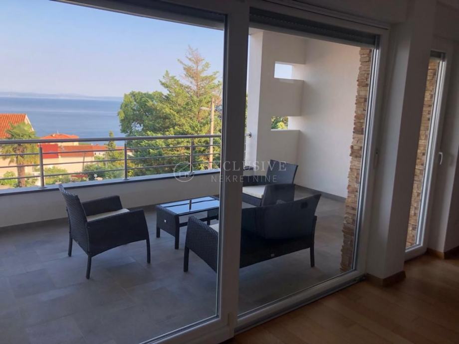 IČIĆI - STAN NA PRVOM KATU U NOVOGRADNJI (prodaja)