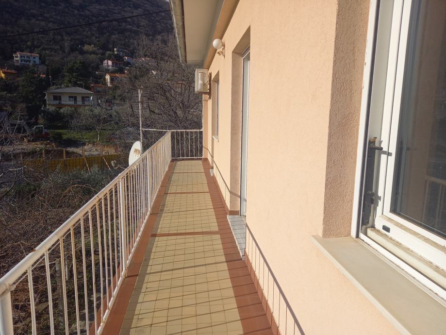 INTERESANTAN OBJEKAT ZA APARTHOTEL, 200M DO PLAŽE (prodaja)