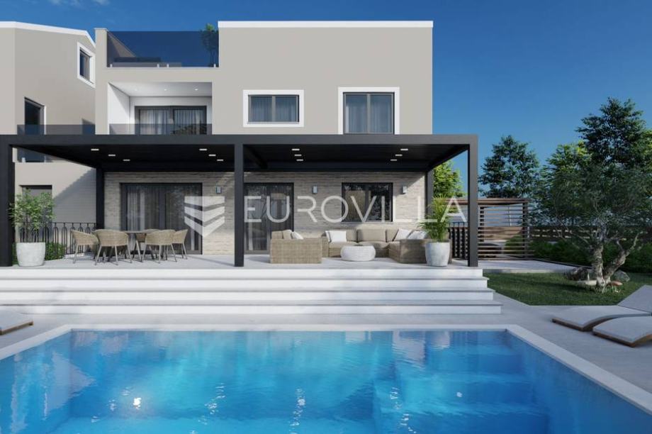 Istra, Baderna, kuća u nizu s vlastitim bazenom i pogledom na more ...