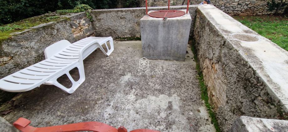 Istra, Baderna, samostojeća kuća + pomoćni objekt 150m2 (prodaja)