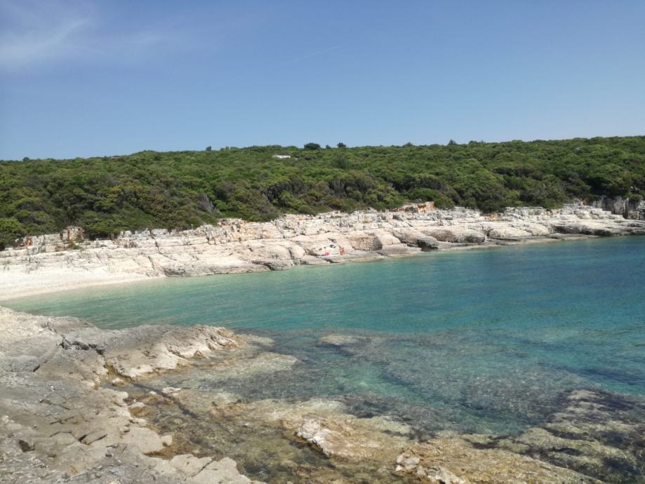 Istra, Kavran, vikend zemljište 511 m2, 2 km od mora