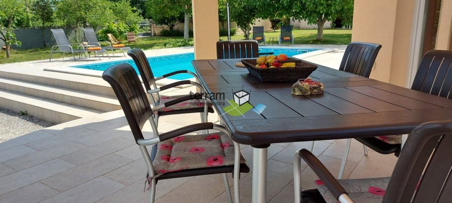 Istra, Tinjan, Kringa, Villa 174m2 s bazenom i velikom okućnicom 1225m ...