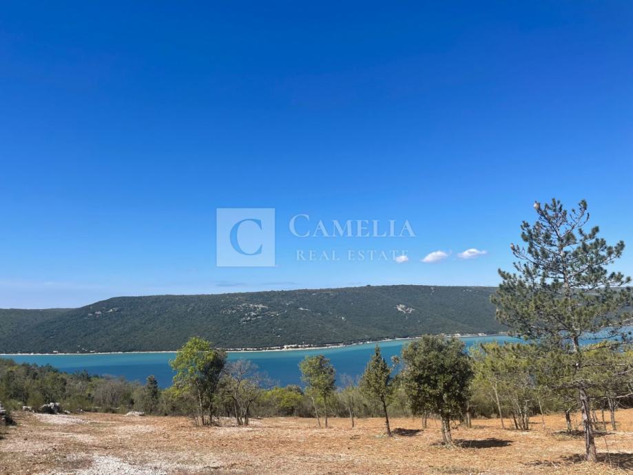 Istra Trget zemljište idealno za investiciju!