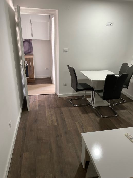 Iznajmljujem stan 30 m2 (iznajmljivanje)