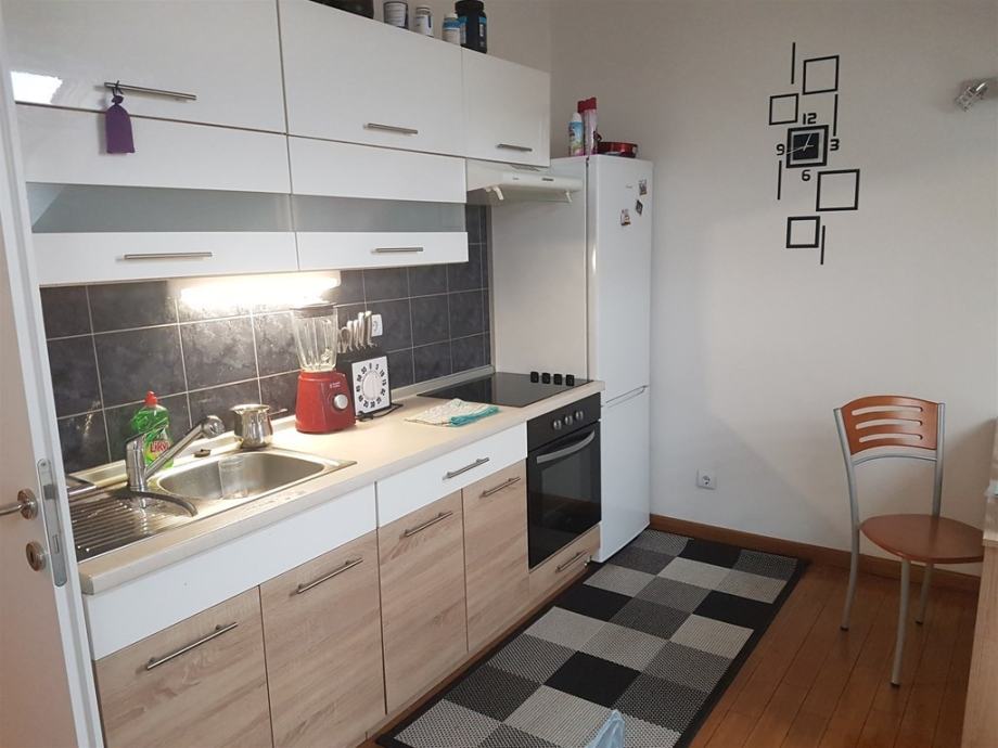 JARUN, DVOSOBAN STAN, 50 m2 (iznajmljivanje)