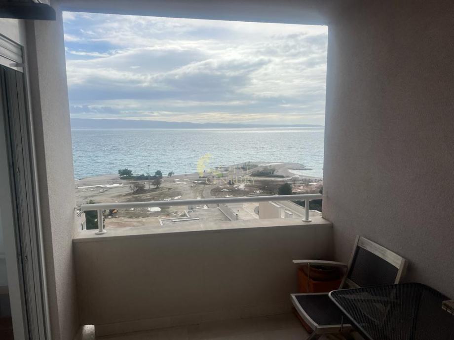 ***Jednosoban stan s otvorenim pogledom na more*** (prodaja)