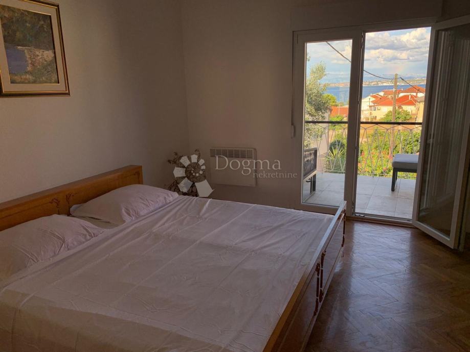 KALI - KAMENA KUĆA S POGLEDOM NA MORE (prodaja)