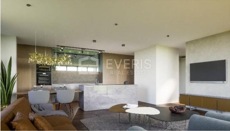 Kastav, Ćikovići, stan 153 m2 s pogledom na more (prodaja)