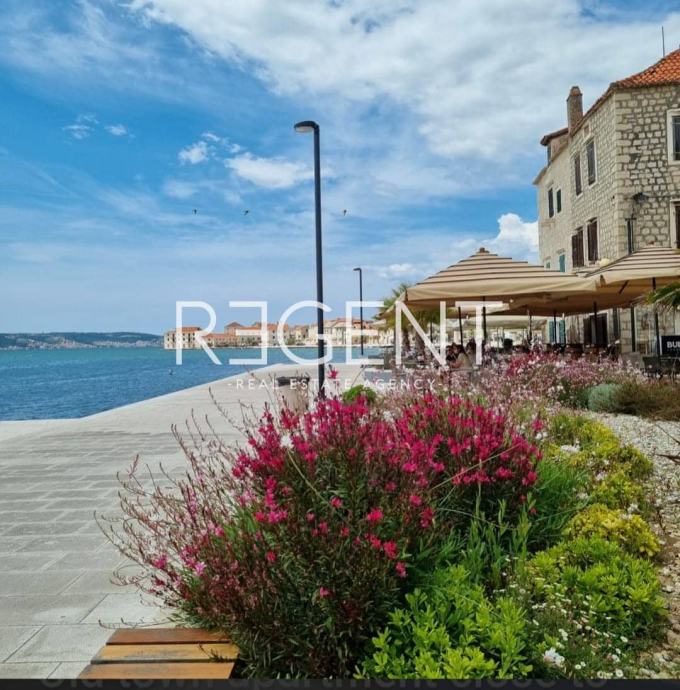 Split, Kaštel Stari - Jednosoban stan u neposrednoj blizini plaže (prodaja)