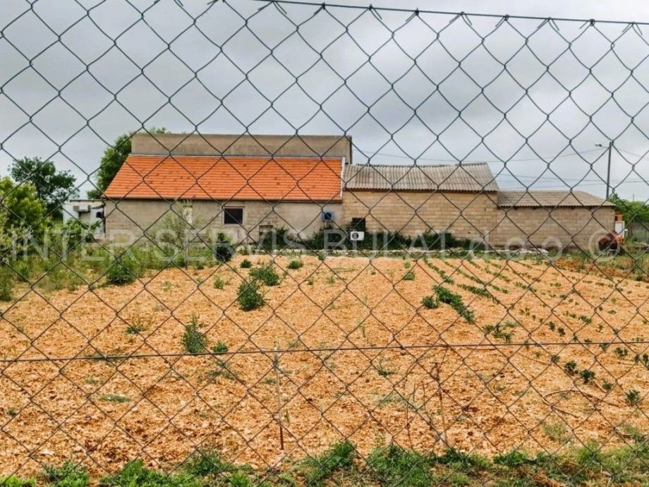 Klaonica na Miljevcima :::. (prodaja)