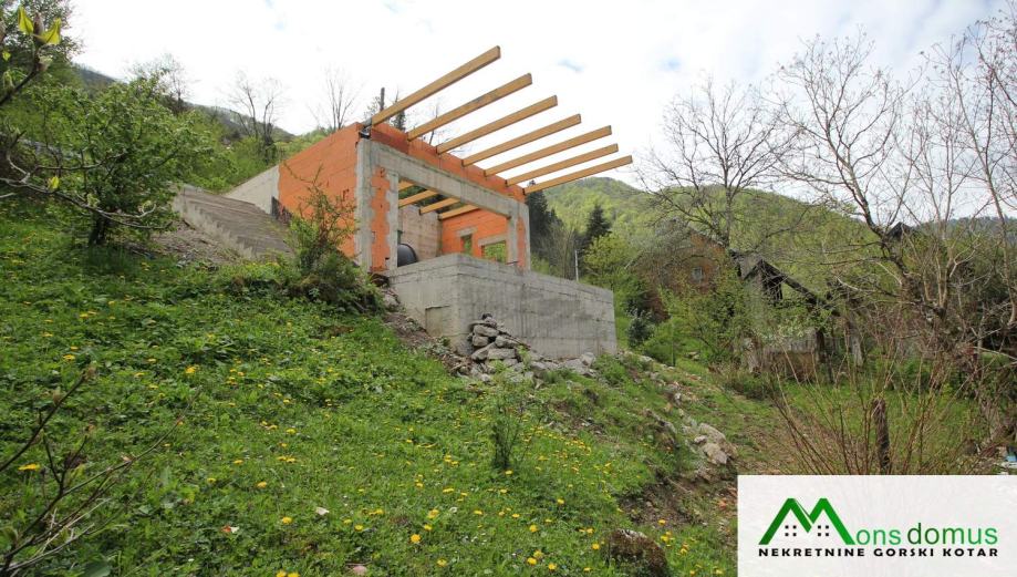 Uz korito rijeke Kupe