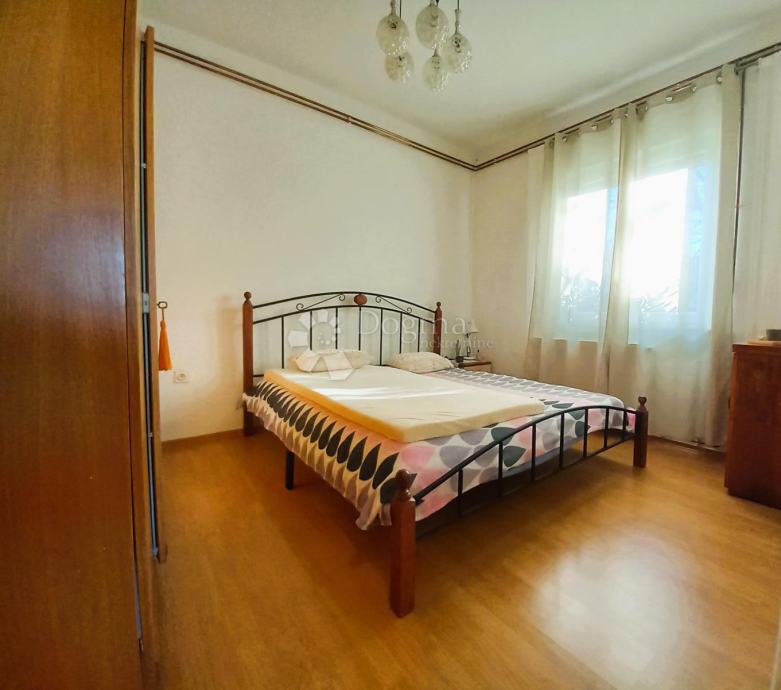 Kostrena, etaža kuće sa pogledom na more (prodaja)