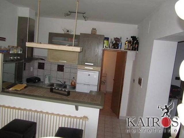 KOSTRENA, ETAŽA KUĆE! (prodaja)