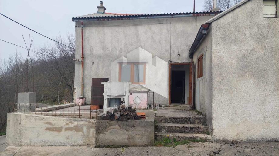 Krivi put, Senj, kuća (prodaja)