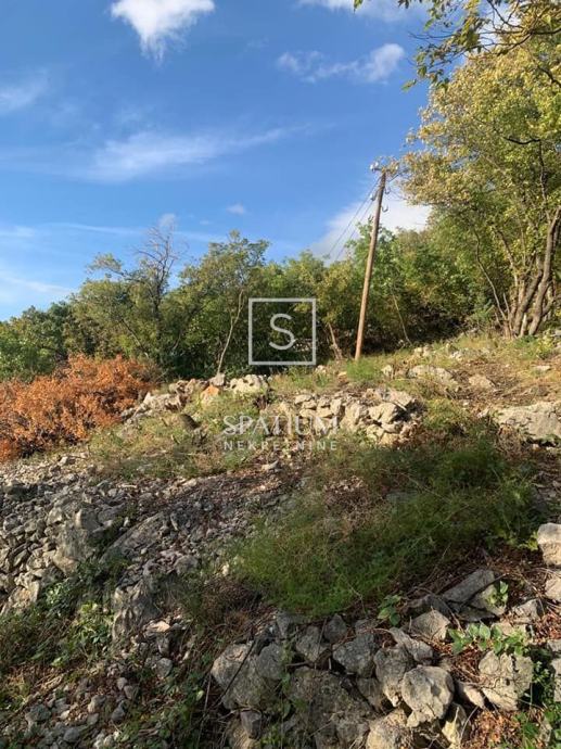KRMPOTE, GRAĐEVINSKO ZEMLJIŠTE S POGLEDOM NA MORE