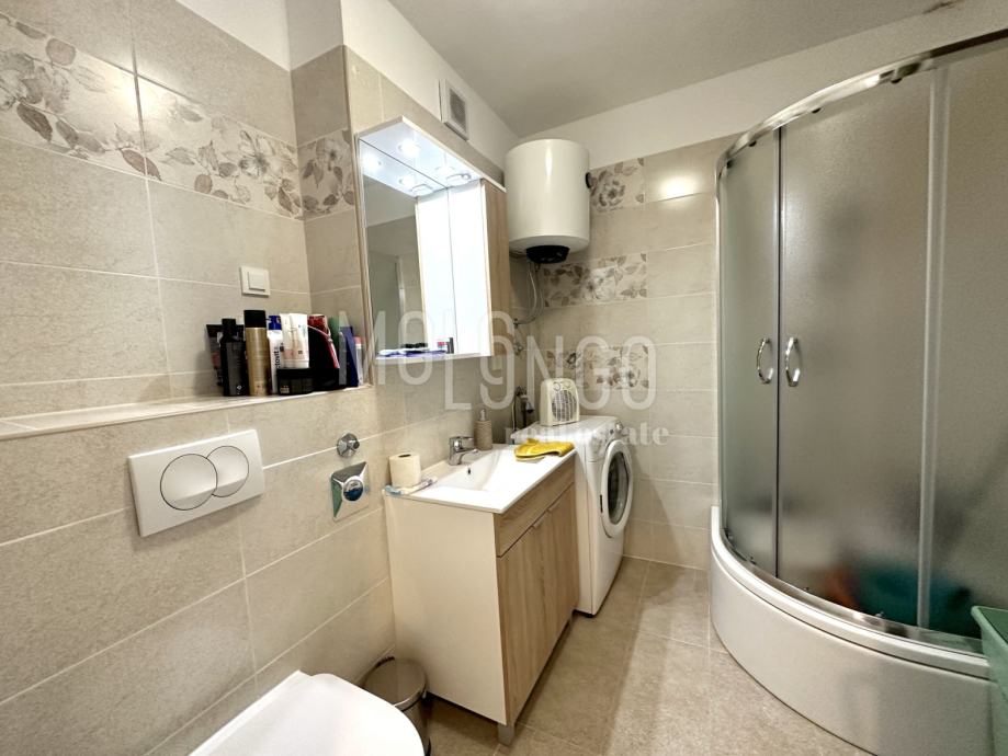 KRNJEVO, 1s adaptirani stan s balkonom (prodaja)