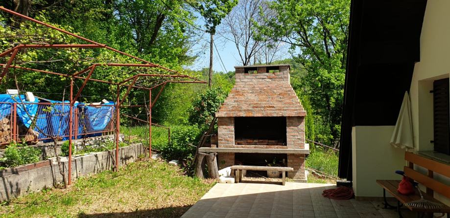 Kuća - 124,00 m2 - zemljište 1198m2 - Zagreb, Gornja Dubrava, Dankovec ...