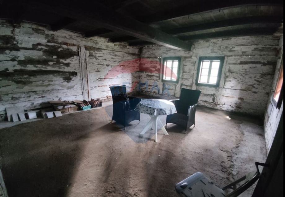 Velika Gorica, Orle, Ruča, kuća: 57.00 m2 + 1021 m2 okućnice (prodaja)