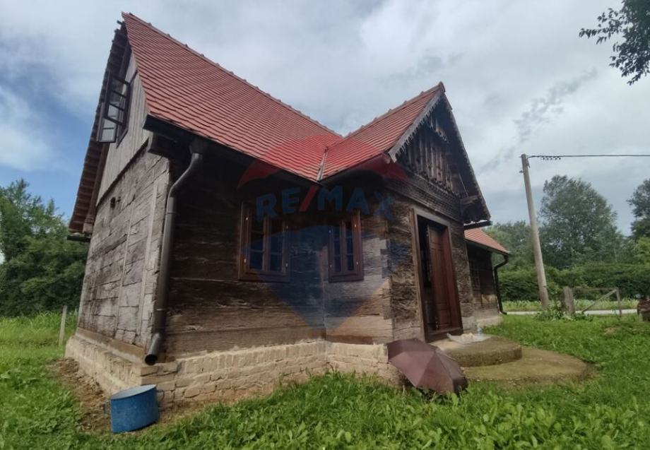 Velika Gorica, Orle, Ruča, kuća: 57.00 m2 + 1021 m2 okućnice (prodaja)