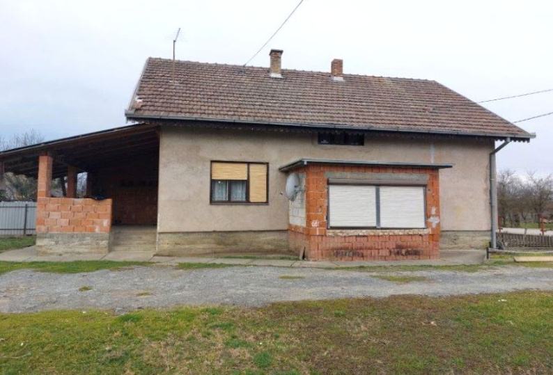 Kuća: Novi Bezdan, 137.27 m2, DRAŽBA (prodaja)