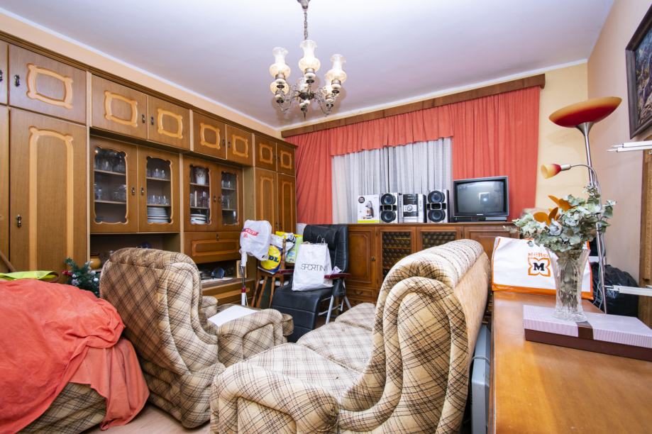 Kuća: Bilice, 360.00 m2 (prodaja)