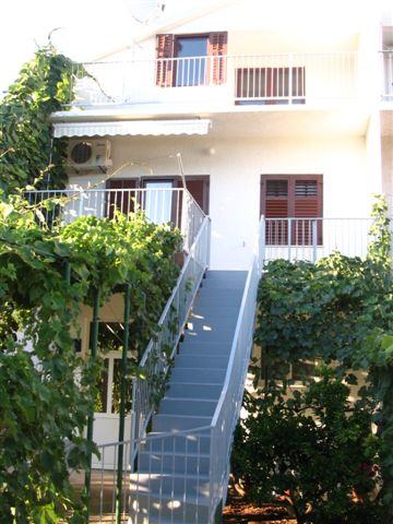 Kuća: Biograd Na Moru, dvokatnica 210 m2 (prodaja)