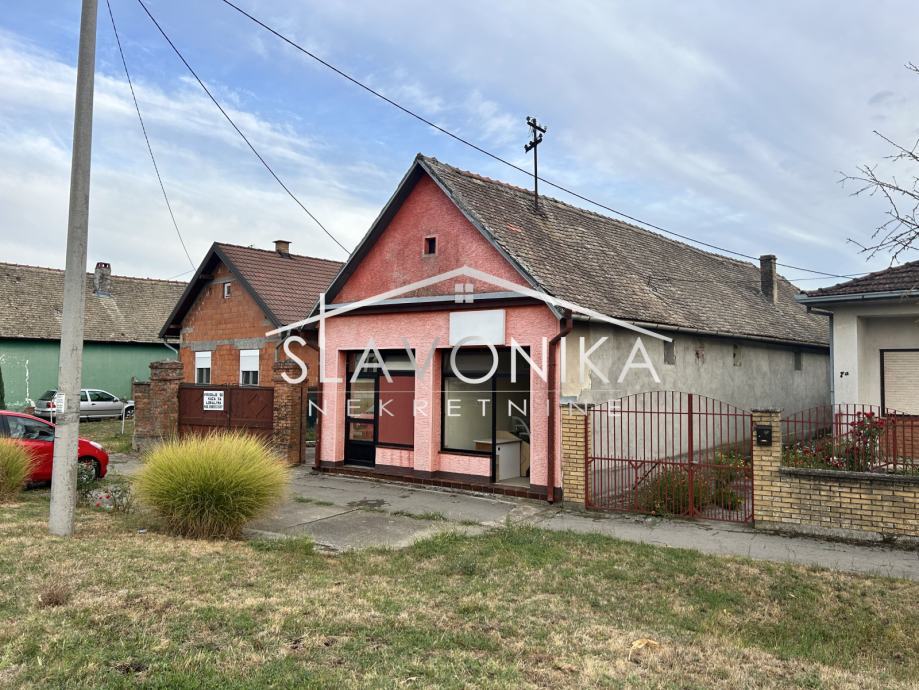 Stambeno - poslovna zgrada, Bršadin, 160 m2, na 2390 m2 parceli (prodaja)