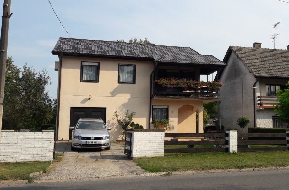 Kuća, centar grada, Kutina (prodaja)