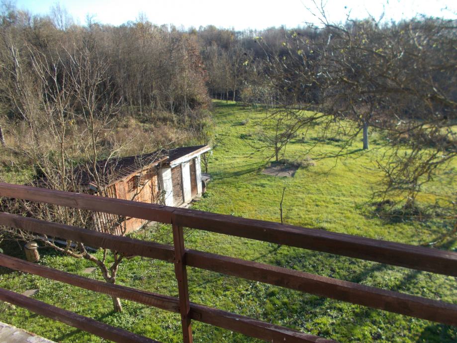 Kuća: Grabovac Banski, katnica, 100 m2 (prodaja)