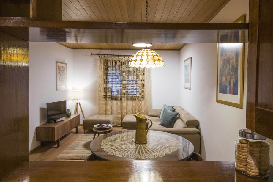 Villa Radic, Klis,heated pool, garden, 6 persons, 110 m2/ 1800 m2 (iznajmljivanje)