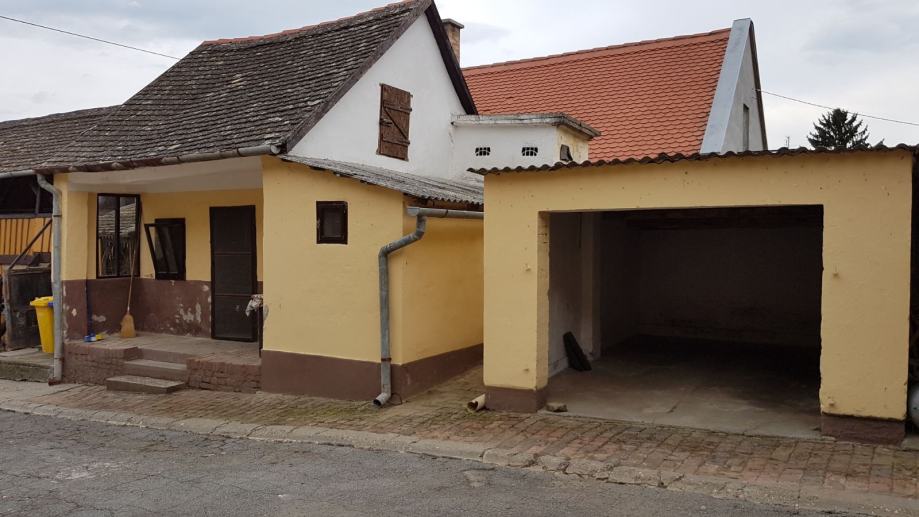 Kuća: Kneževi Vinogradi, prizemnica, 110.00 m2, centar (prodaja)