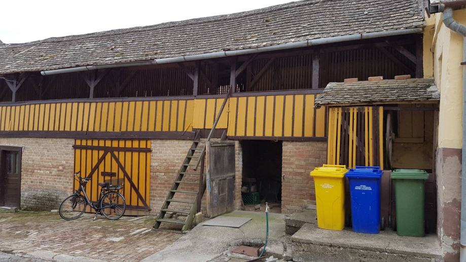 Kuća: Kneževi Vinogradi, prizemnica, 110.00 m2, centar (prodaja)