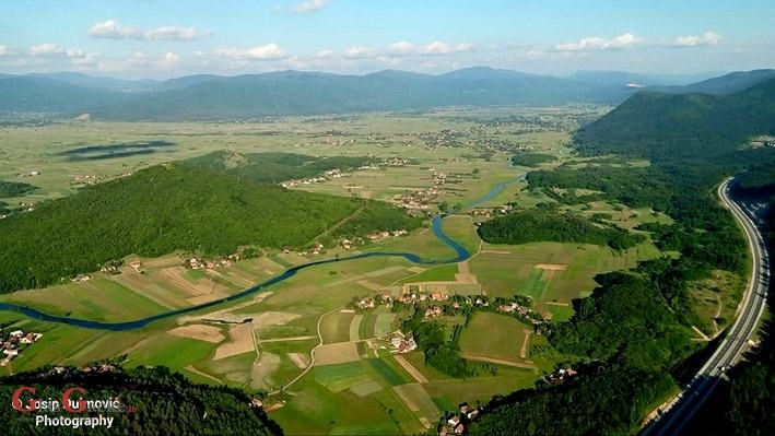 GACKA DOLINA -Sinac- (prodaja)