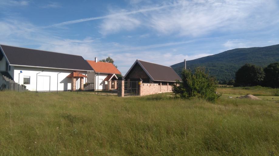 GACKA DOLINA -Sinac- (prodaja)