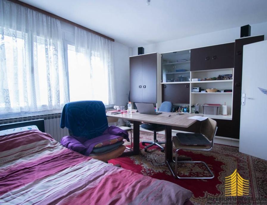 Kuća, Maksimir, Garaža, Prizemlje, 1. Kat, Tavan, Vrt (prodaja)