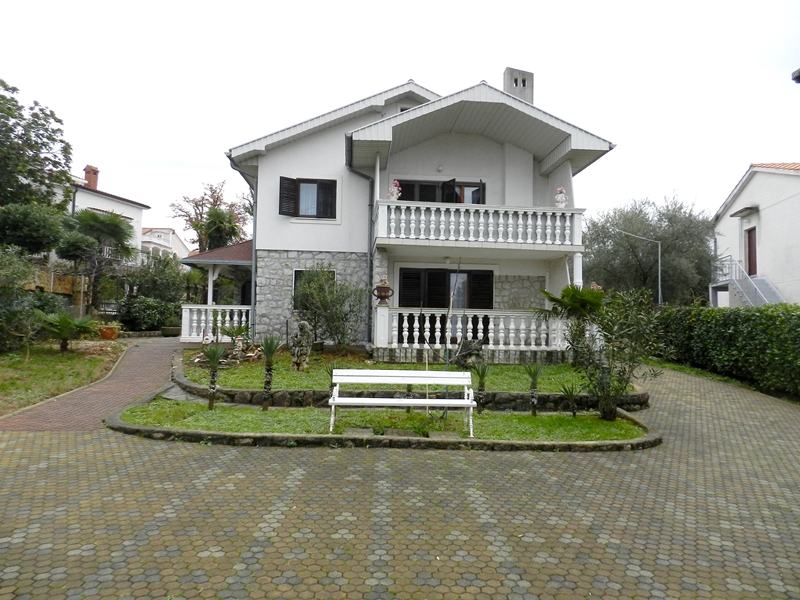 Kuća Malinska, Malinska-Dubašnica, 160m2 (prodaja) Kuća Malinska, Malinska-Dubašnica, 160m2 (prodaja)
