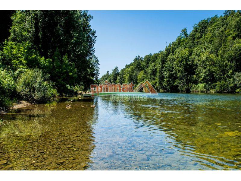 Kuća za odmor na obali rijeke Kupe (prodaja)