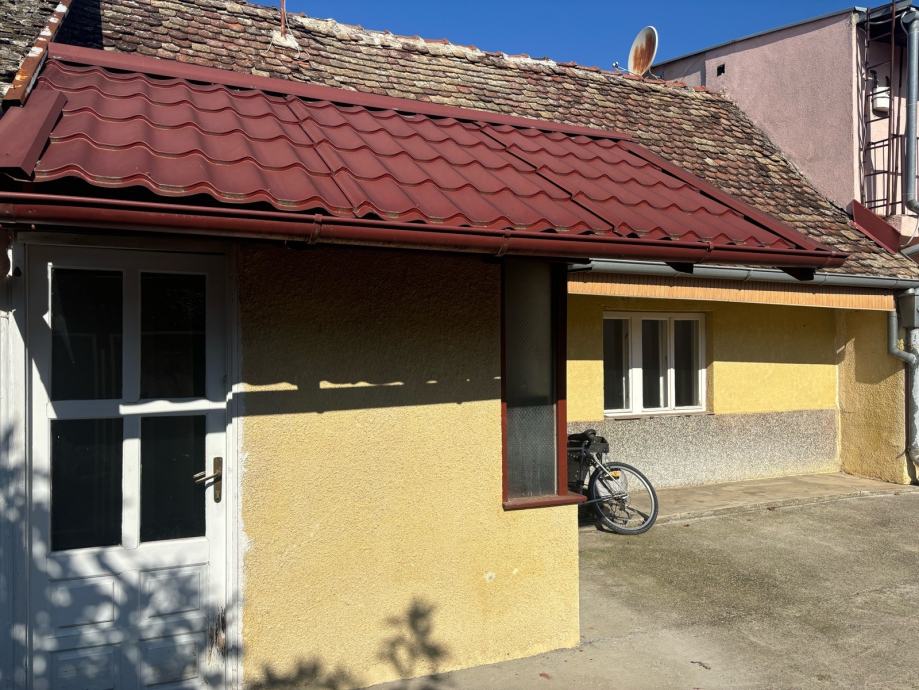 Kuća: Osijek, Hebrangova, prizemnica, 63.55 m2 (+ tavan 63,55m2) (prodaja)