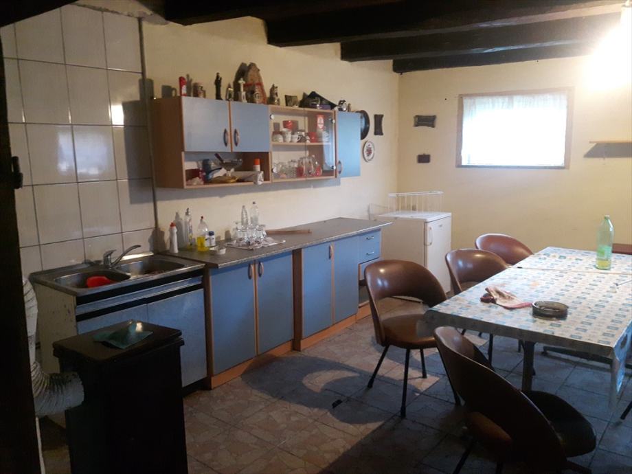 Kuća: Petkov Breg, katnica, 100 m2 (prodaja)