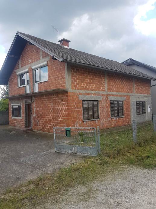 Kuća: Petkov Breg, katnica, 208.00 m2 (prodaja)