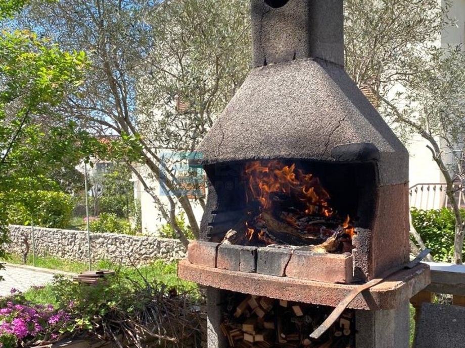 Kuća prodaja Biograd na Moru 390 m2 (prodaja)