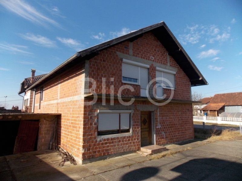 kuća prodaja Petkov Breg 220m2 (prodaja)