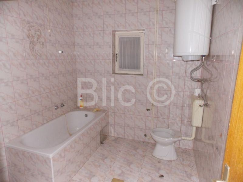 kuća prodaja Petkov Breg 220m2 (prodaja)