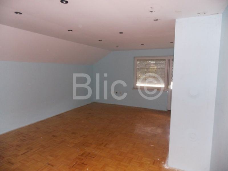 kuća prodaja Petkov Breg 220m2 (prodaja)