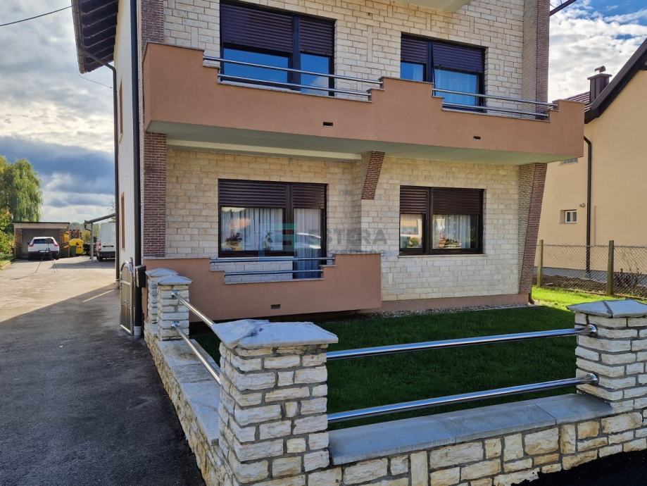 Kuća prodaja Vrbovec 300 m2 + poslovni prostor (prodaja)