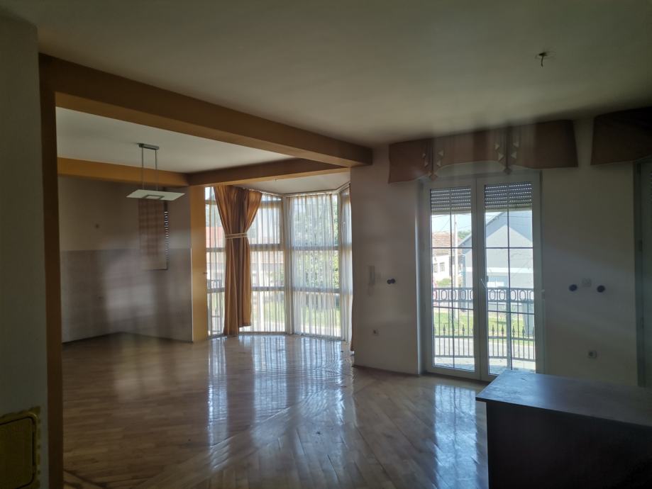 Kuća: Selci Đakovački, Bana Josipa Jelačića 36, 289.00 m2 (prodaja)