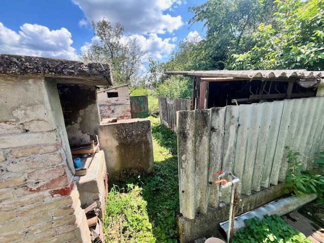 Kuća: Slavonski Brod, 70.00 m2 (prodaja)