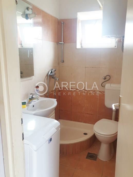 Kuća: Split, Bilice dvokatnica, 160.00 m2 (prodaja)