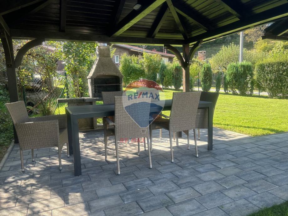 KUĆA SPREMNA ZA USELJENJE, HUM NA SUTLI (prodaja)